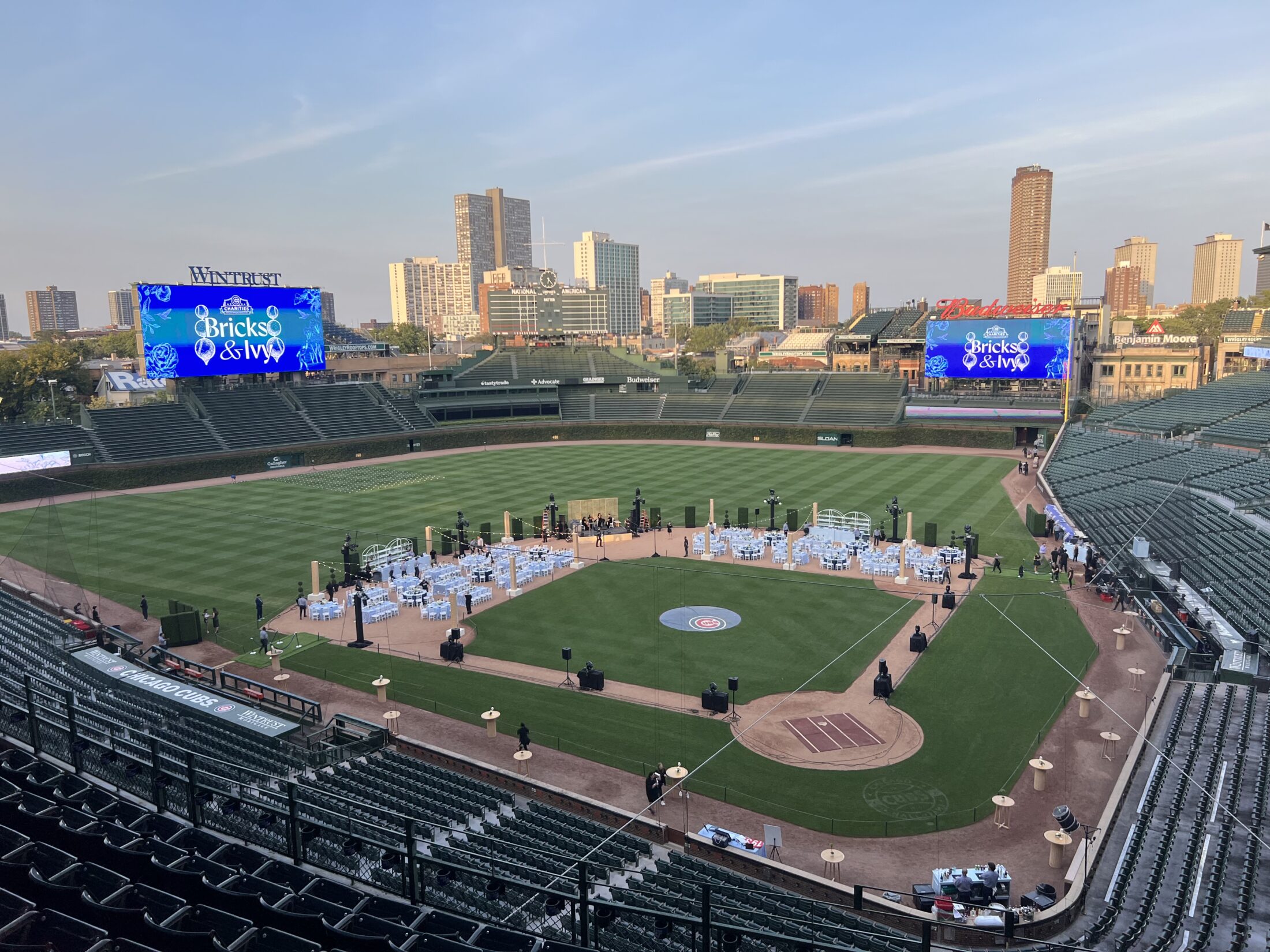 GRAND SLAM - Revel Decor